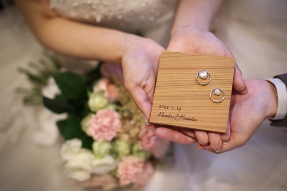 【記念日とお名前を刻印】100％国産ケヤキのリングピロー／rpk01 リングピロー Bellwedy 通販 14256579｜Creema(クリーマ)