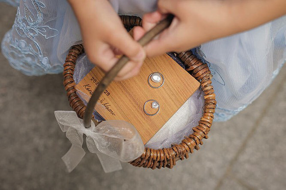 【記念日とお名前を刻印】100％国産ケヤキのリングピロー／rpk01 リングピロー Bellwedy 通販 14256579｜Creema(クリーマ)