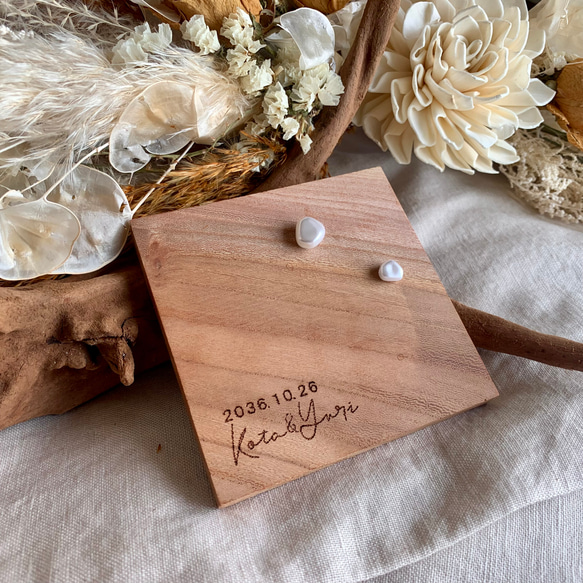 【記念日とお名前を刻印】100％国産ケヤキのリングピロー／rpk01 リングピロー Bellwedy 通販 14256579｜Creema(クリーマ)