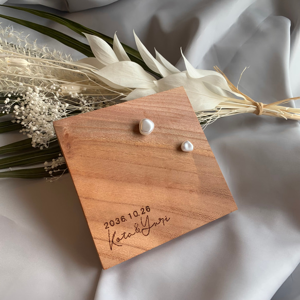 【記念日とお名前を刻印】100％国産ケヤキのリングピロー／rpk01 リングピロー Bellwedy 通販 14256579｜Creema(クリーマ)
