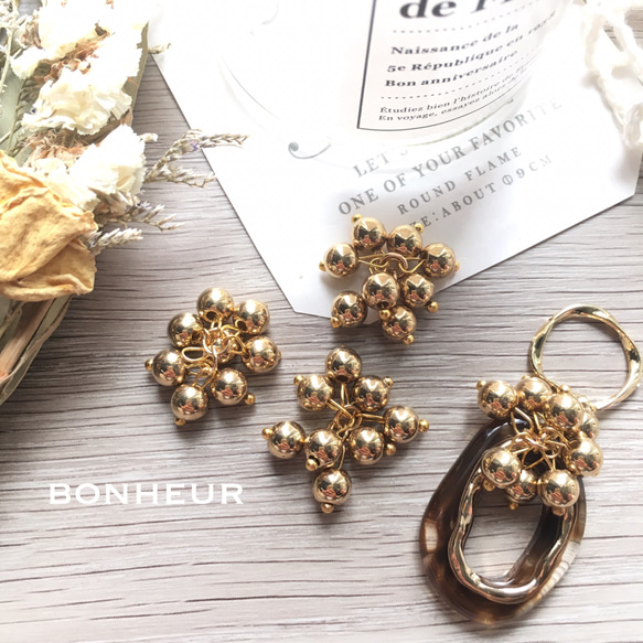 【送料無料】Original ゴールドビーズ つぶつぶ タッセル 2pcs チャーム BONHEUR 通販｜Creema(クリーマ) 14285428