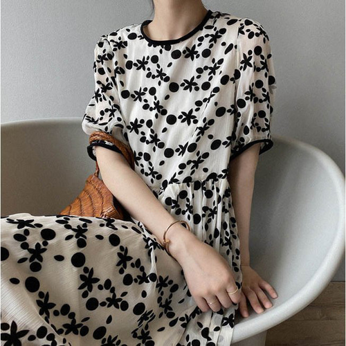 春新作 ひざ丈花柄シフォンワンピース ワンピース 夏ワンピース 春新作 ひざ丈花柄シフォンワンピース ワンピース 夏ワンピース