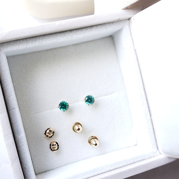 奇跡の輝き パライバトルマリン スタッドピアス 4mm 14Kgf ピアス（フック・チェーン） ホメオスタティックスタイル 通販 14508121｜Creema(クリーマ)