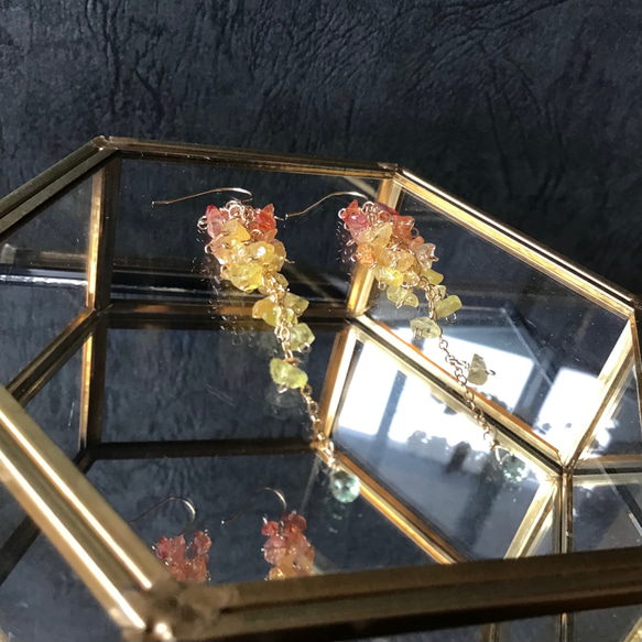 Creema限定 k10サファイアのグラデーションピアス ピアス（フック・チェーン） LANDOM TOKYO 通販 14535178｜Creema(クリーマ)