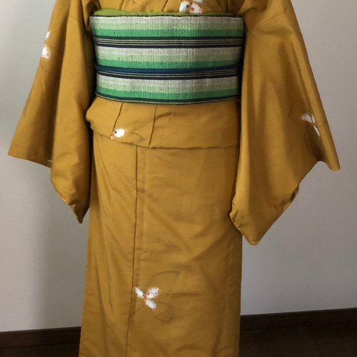 正絹 単衣紬 マスタードイエローにかすり柄の花模様 着物 さまだ 正絹 単衣紬 マスタードイエローにかすり柄の花模様 着物 さまだ