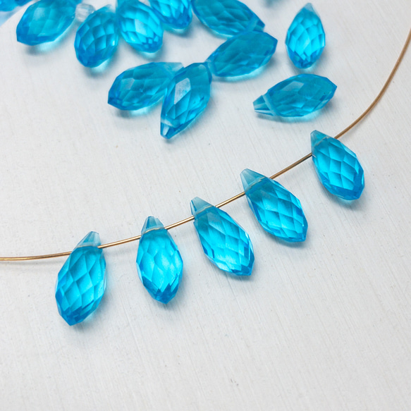 ＊40粒＊ ガラスビーズ ティアドロップ 横穴 12x6mm ブリオレット クレオ ディープスカブルー bz040b チャーム OKAERI ...