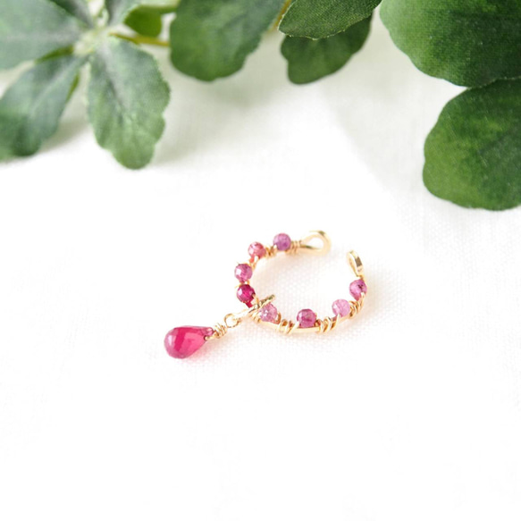 Circle Dangle Cuff（Ruby）-片耳- イヤーカフ Amagris 通販 14702937｜Creema(クリーマ)