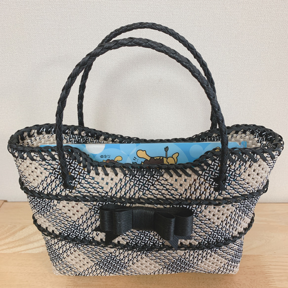 ⭐︎在庫限り・お買い得⭐︎ クラフトバンドで編んだ斜め石畳編みのバック かごバッグ mushroom 通販｜Creema(クリーマ) 14703003