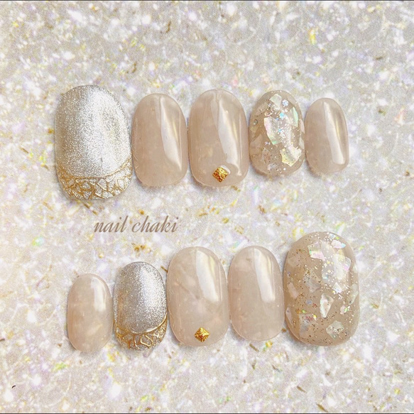 シアーグレージュの煌めきシェルネイル ブライダルネイル 前撮り シンプル 結婚式 ウェディング 白無垢 花嫁 つけ爪 ネイルチップ（つけ爪 ...