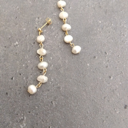 送料無料☆淡水パール贅沢5連イヤリング イヤリング・ノンホールピアス ameri ameri 通販 14725619｜Creema(クリーマ)