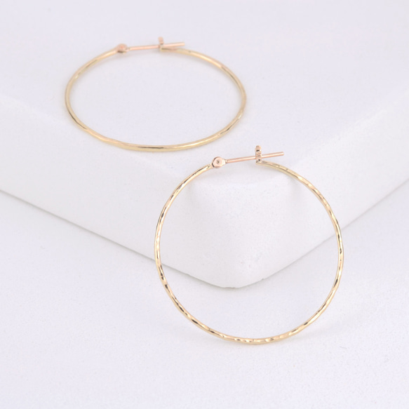 【K10YG】30mm テクスチャーのフープピアス ピアス（フープ） HARUKA jewelry 通販 14731215｜Creema(クリーマ)
