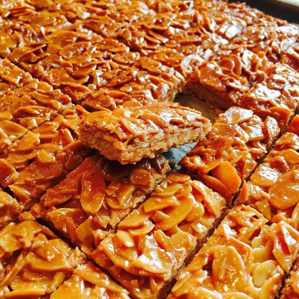 【hirashiさまオーダー】プチギフト フロランタンとサブレ 90セット スイーツ・お菓子・パン 焼菓子屋Ranunculus 通販 ...