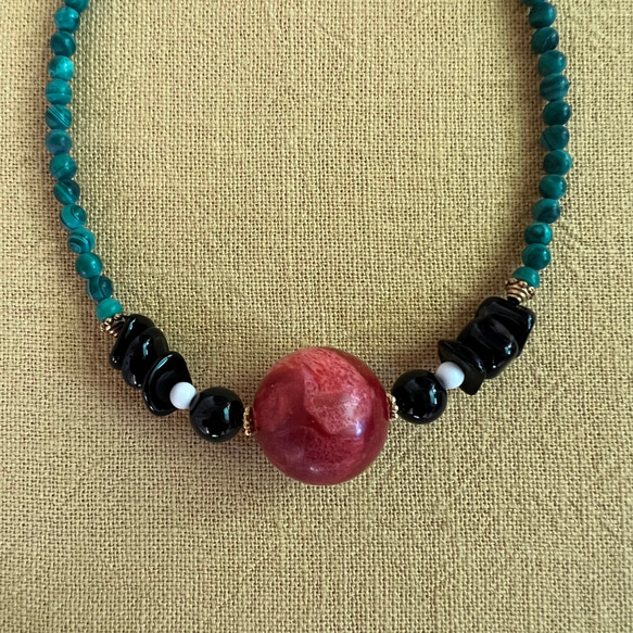 サンゴ（アップル珊瑚）とマラカイトの天然石ネックレス ネックレス・ペンダント uncle joji アンクルジョウジ 通販 14751743 ...