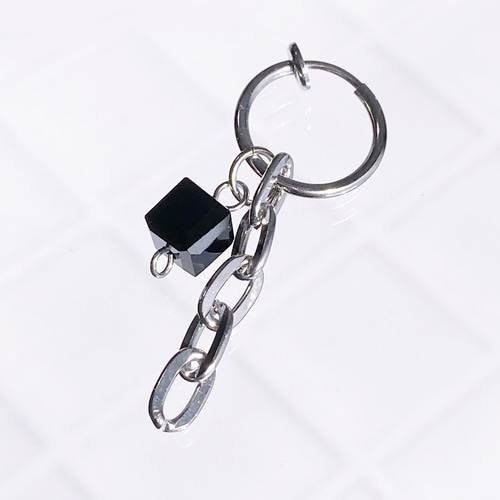 バタフライナイフ カーボン 切れないー その他アクセサリー バタフライナイフ カーボン 切れないー その他アクセサリー
