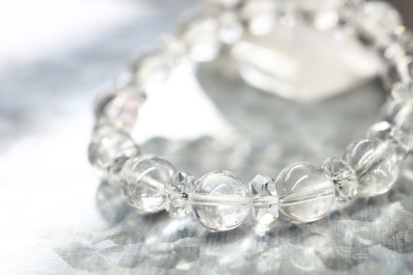 …☆ニルヴァーナクォーツ：涅槃（ねはん）： アイスクォーツ：10ミリ＆水晶☆…☆天然石ブレスレット☆… ブレスレット 七色の小鳥 通販 ...