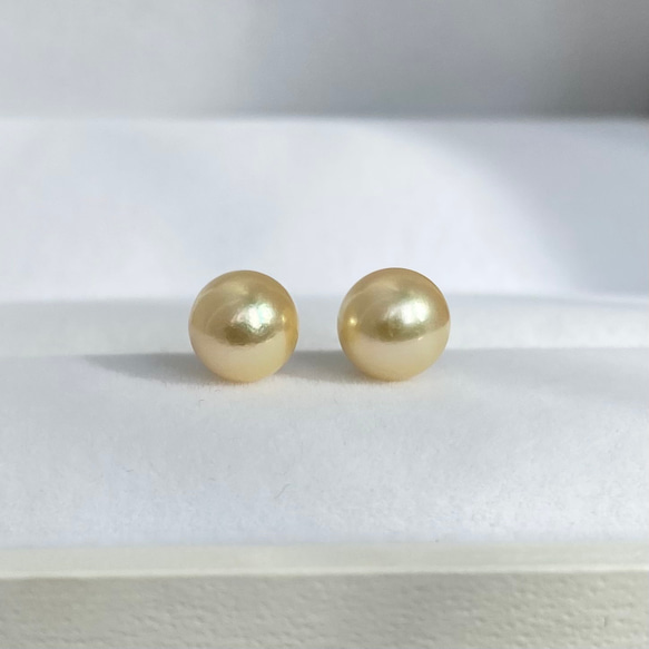 《14kgf》 6.5㎜珠 あこや真珠 ナチュラルゴールド 一粒 ピアス / イヤリング ピアス（スタッド・一粒） Asny 通販 14768641｜Creema(クリーマ)