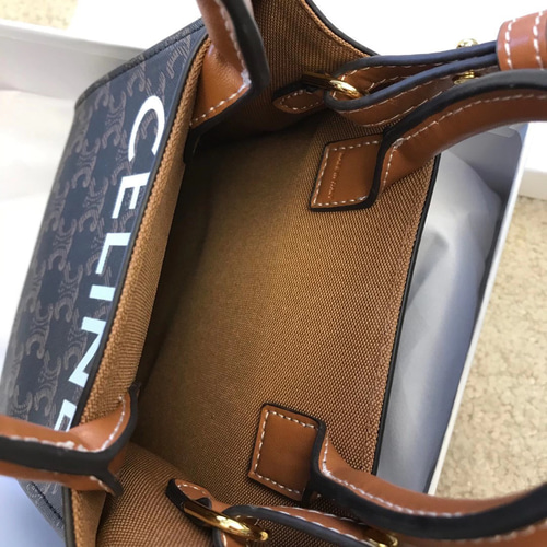 新品未使用CELINEセリーヌバッグショルダーバッグ ショルダー 新品未使用CELINEセリーヌバッグショルダーバッグ ショルダー