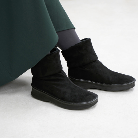 まるで履く毛布！ボアストレッチブーツ (SNUFY) 日本製【5～14日以内発送】 ブーツ 靴工房 Belle and Sofa 通販 ...
