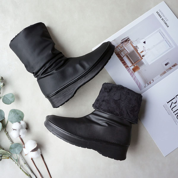 まるで履く毛布！ボアストレッチブーツ (SNUFY) 日本製【5～14日以内発送】 ブーツ 靴工房 Belle and Sofa 通販 ...