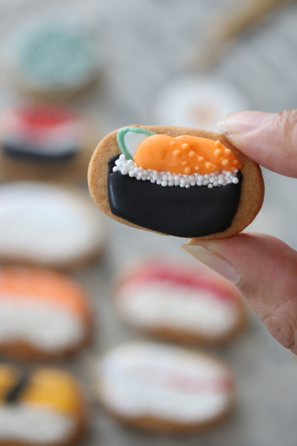 ミニチュアお寿司のアイシンググクッキー クッキー emBellir 通販 14827715｜Creema(クリーマ)