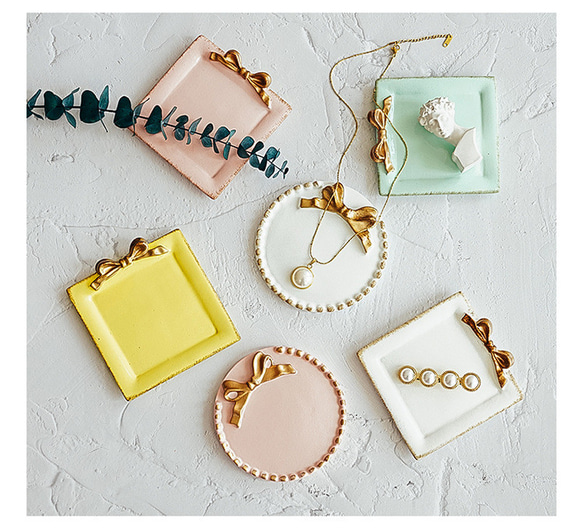 [a-00940]撮影用小物 レトロ トレー 小物入れ リボン 円形 四角 ゴールドライン 小物撮影 小物[1個入] その他インテリア雑貨 A-selection 通販 14829094 ...