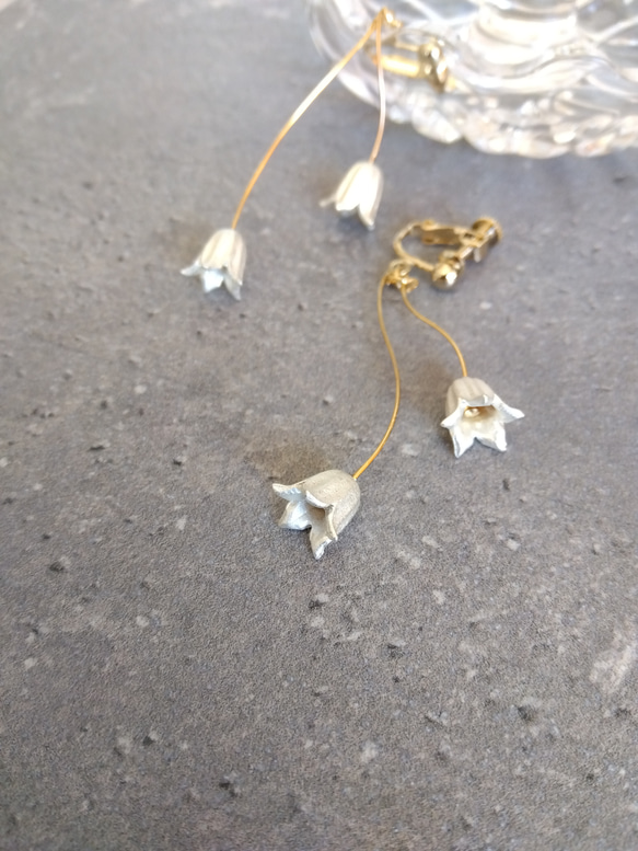 送料無料☆白銀すずらん揺れるイヤリング イヤリング・ノンホールピアス ameri ameri 通販 14848276｜Creema(クリーマ)