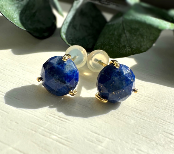 ラピスラズリ天然石ピアスsilver925/18kgp ピアス（スタッド・一粒） Ringo 通販 14873174｜Creema(クリーマ)