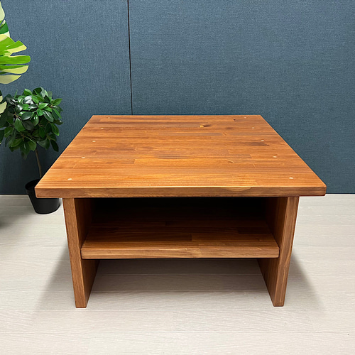 送料無料】 ローテーブル 正方形 60cm パイン オーク 棚付き 送料無料】 ローテーブル 正方形 60cm パイン オーク 棚付き