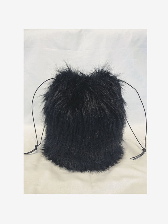 eco fur drawstring bag long hair 巾着バッグ hoo shop 通販｜Creema(クリーマ) 14885398