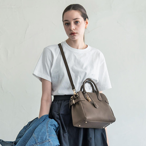 本革 2Way ショルダーバッグ ハンドバッグ ファスナー付 本革 2Way ショルダーバッグ ハンドバッグ ファスナー付