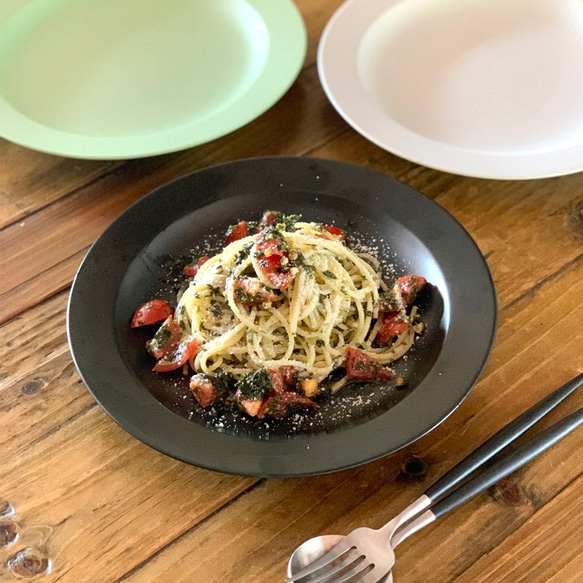 窯元価格 リムプレート 24cm 9color 日本製/r155 大皿 窯元ロングアイランド ライフスタイル 通販 14916487｜Creema(クリーマ)