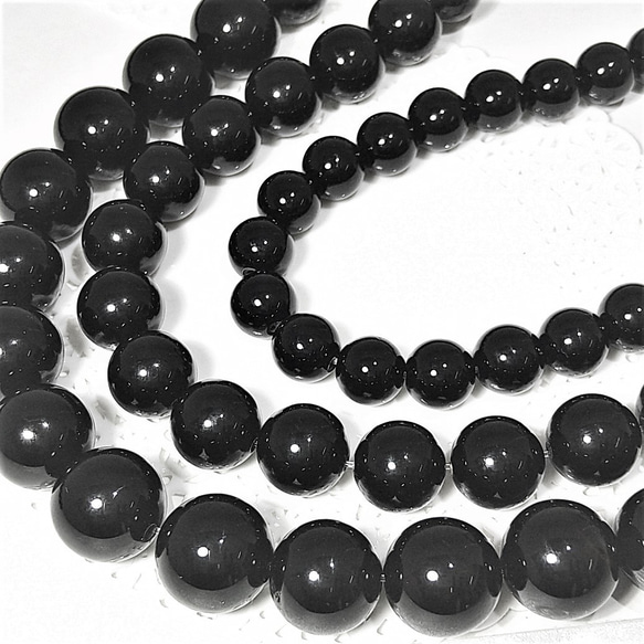 12～20mm オニキス 天然石 丸玉 ラウンド 大き目【大きさ選択】12mm・13mm・14mm・20mm 天然石 GemStone じぇむすとーん 通販 14943351｜Creema(クリーマ)