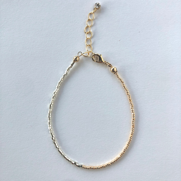 【14kgf】チェコガラスのブレスレット/ シンプル☆細見え ブレスレット holy day 通販 14946571｜Creema(クリーマ)