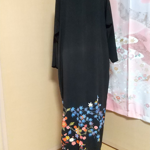着物リメイク 黒留袖でフォーマルドレス ワンピース 着物 着物リメイク 黒留袖でフォーマルドレス ワンピース 着物