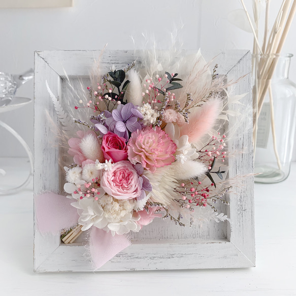 ボードブーケアレンジ【フラワーシャワー】 プリザーブドフラワー N.bloom 通販 14997642｜Creema(クリーマ)