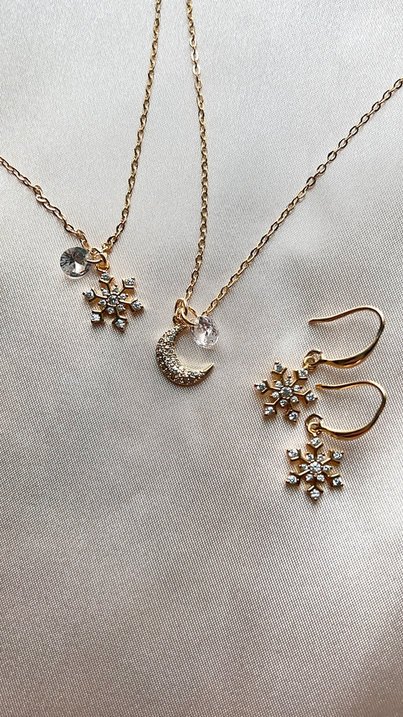 ネックレス 14kgf ギフト フォーマル ウェディング パーティー ジルコニア クリスマスコフレ 月 星 雪の結晶 ネックレス・ペンダント NaNa Tomita 通販｜Creema ...