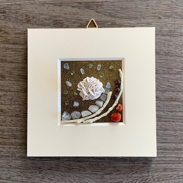 砂漠のバラ⭐︎サーフィン 石のコラージュ ミニ アート 石の飾り お部屋のアクセント⭐︎ほっとひと息⭐︎贈り物に♪ その他アート a.t ...