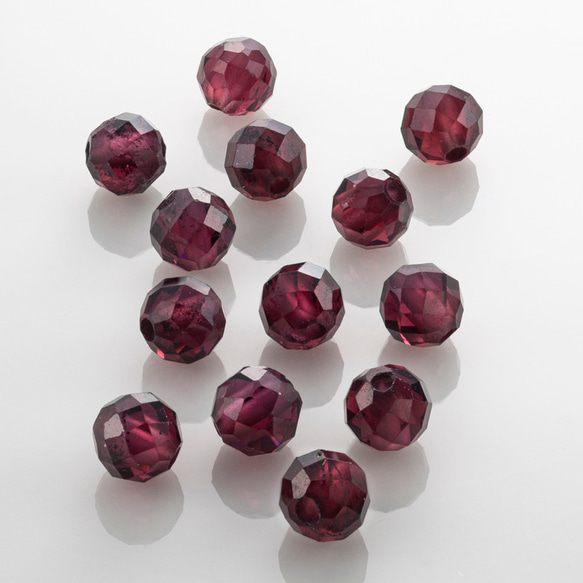 4分の1連(約8㎝）売り モザンビーク産ガーネットAAA- ラウンドカット3mm 天然石 ベリーズファームジュエリー 通販 15070540 ...