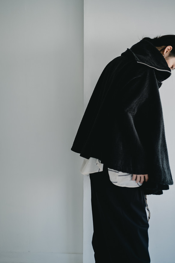 unique funnelneck poncho(full circle) コート 01u10 通販 15076788｜Creema(クリーマ)