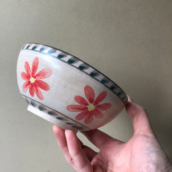 アンティーク風カフェオレボウル 赤いお花と種 お椀・ボウル・鉢 Greenbirds8280 通販｜Creema(クリーマ)