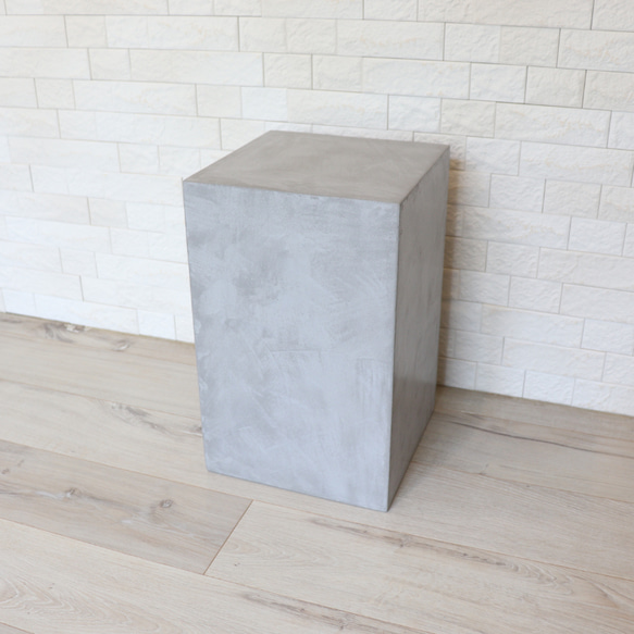 ディスプレイテーブル W300㎜×D300㎜×H550㎜ モールテックス サイドテーブル サイドテーブル ⁺Mo「PLUSMO」 通販 15091194｜Creema(クリーマ)