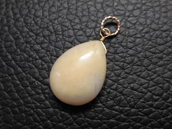 【14kgf】雫形ピンクオパールの1粒ペンダントトップ D2 ペンダントトップ KAZEYA－かぜやー 通販｜Creema(クリーマ)