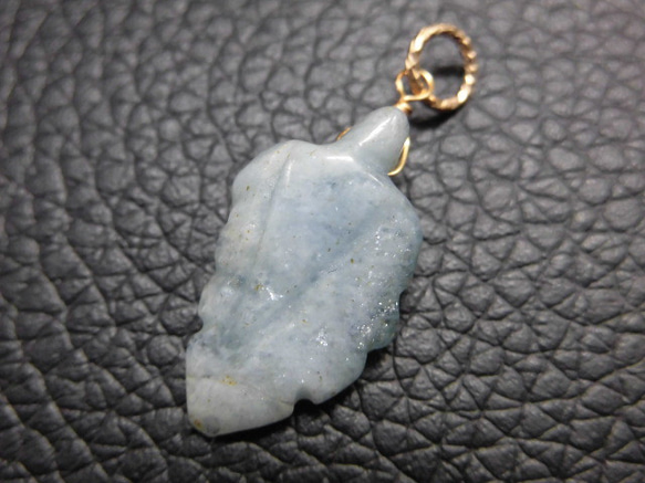 【SALE】【14kgf】リーフ形アクアマリンの1粒ペンダントトップ D7￥600→￥500 ペンダントトップ KAZEYA－かぜやー 通販 15113250｜Creema(クリーマ)