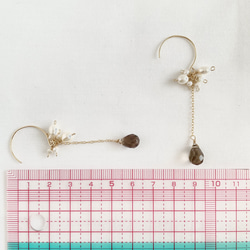 14kgf/スモーキークォーツ×淡水パールのチェーンピアス ピアス（フープ） Petit L’ecrin 通販 15113766｜Creema(クリーマ)