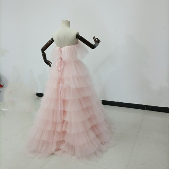薄ピンドレス ティアードのピンク ソフトチュール ベアトップ フ ステージ柔らかく重ねたチュールスカート 演奏会/音楽会 ドレス ...