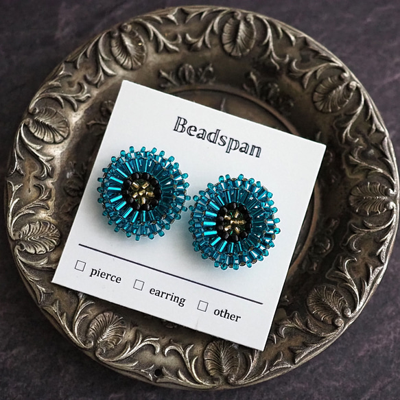 『mum』（ブルーグリーン）ピアス イヤリング ノンホールピアス イヤリング・ノンホールピアス Beadspan 通販 15131502｜Creema(クリーマ)