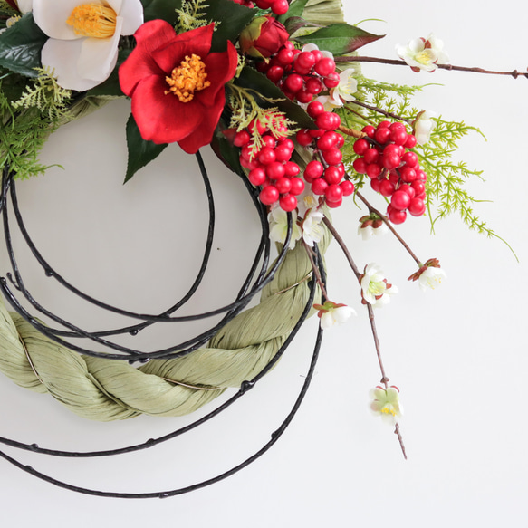 【Creema限定 超早割価格】お正月★紅白椿・南天・梅のしめ縄リース しめ縄・しめ飾り はなごま屋 通販 15166043｜Creema(クリーマ)