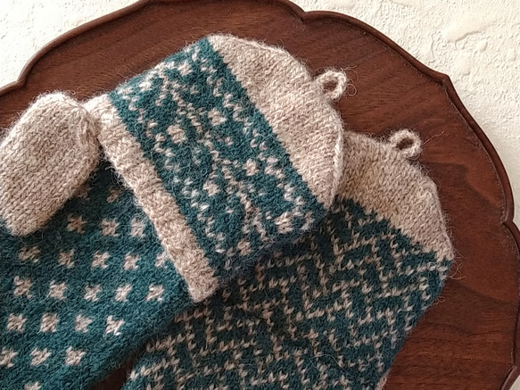 MONYOU 2wayミトン ＊higaki mitten・緑青色×亜麻色＊ 手袋・ミトン atelier 2 mani 通販 15179580｜Creema(クリーマ)