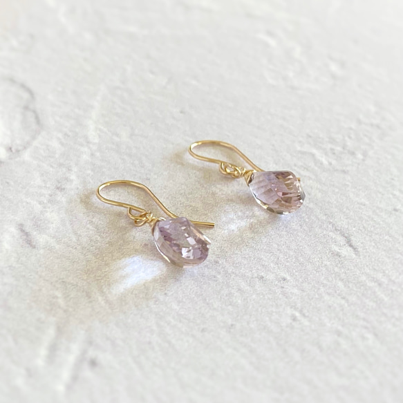 アメトリンの一粒ピアス/14kgf/Creema限定 ピアス（フック・チェーン） taika 通販 15209772｜Creema(クリーマ)