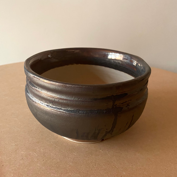 まるっと黒釉植木鉢#129【プランター】【plant pot】 一輪挿し・花瓶・花器 keron 通販 15243534｜Creema(クリーマ)